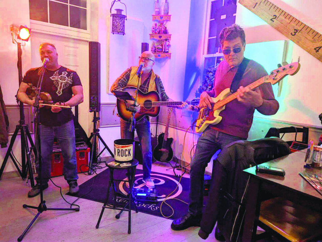 Ren Rocks will to perform at Minerva’s Second Friday event | News ...